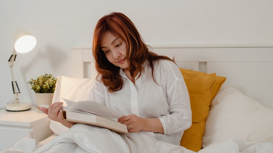Guide To Creating A Bedtime Routine - Health Life Guru